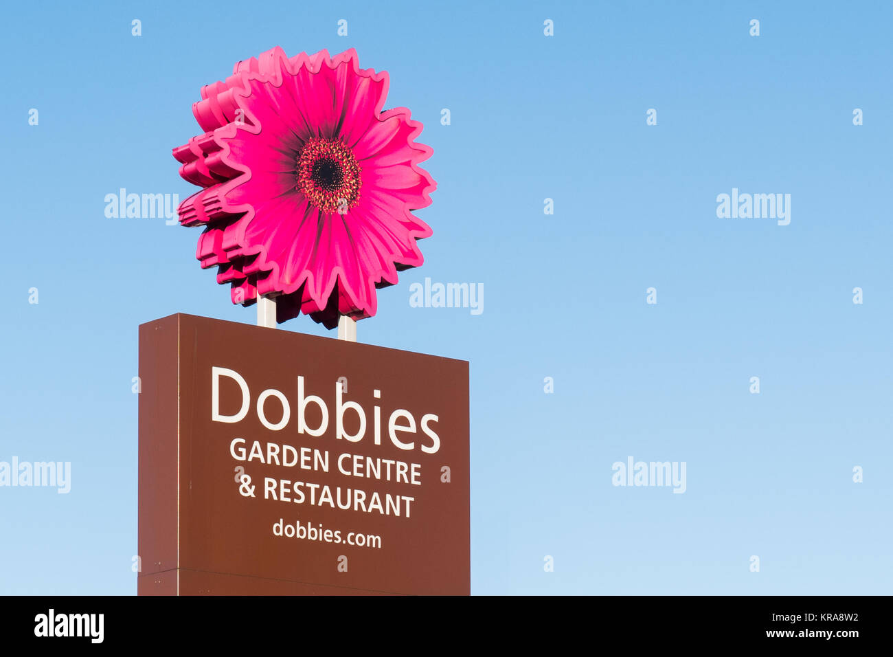 Dobbies logo -Fotos und -Bildmaterial in hoher Auflösung – Alamy