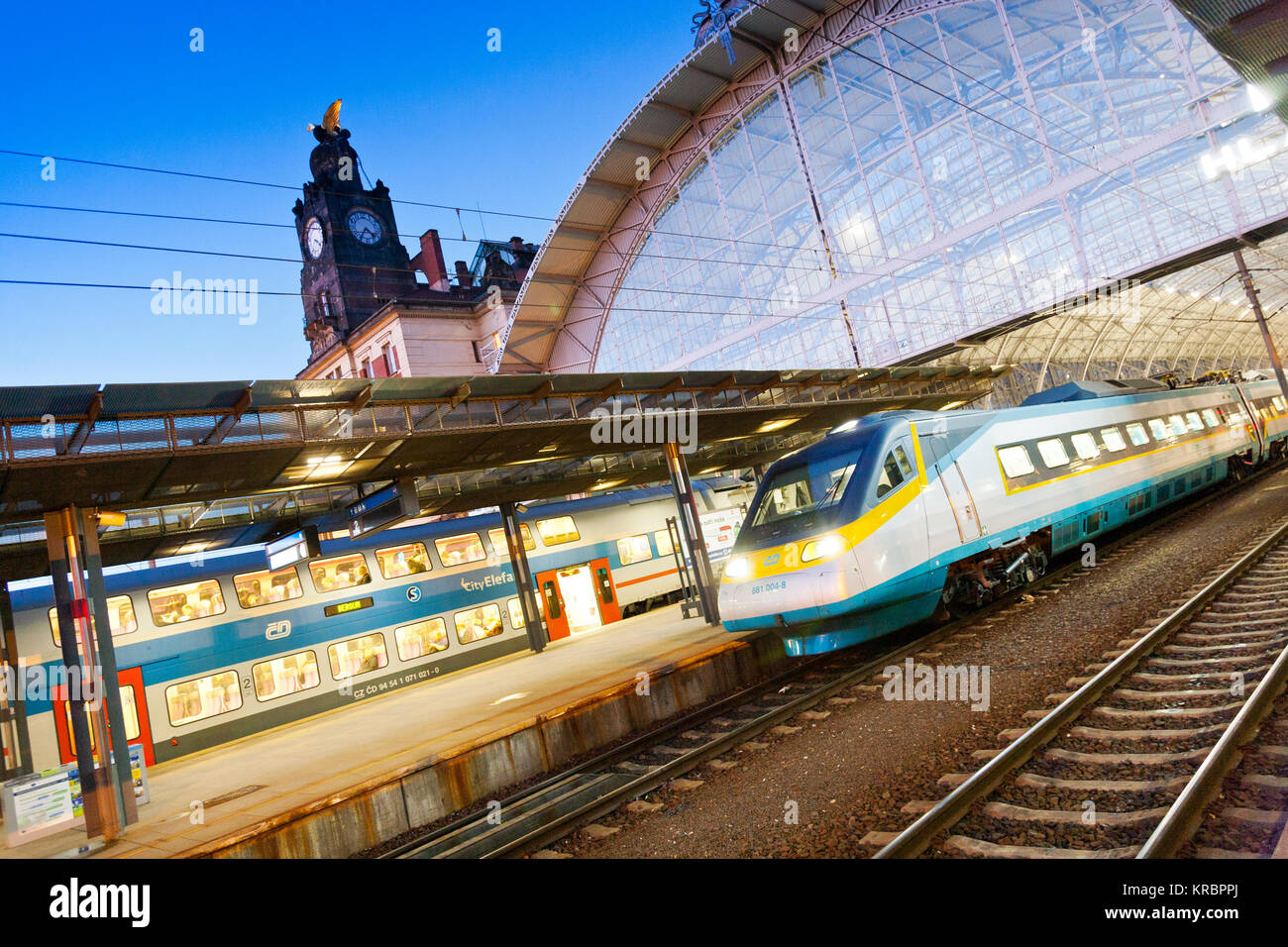 Pendolino cd 680 -Fotos und -Bildmaterial in hoher Auflösung – Alamy