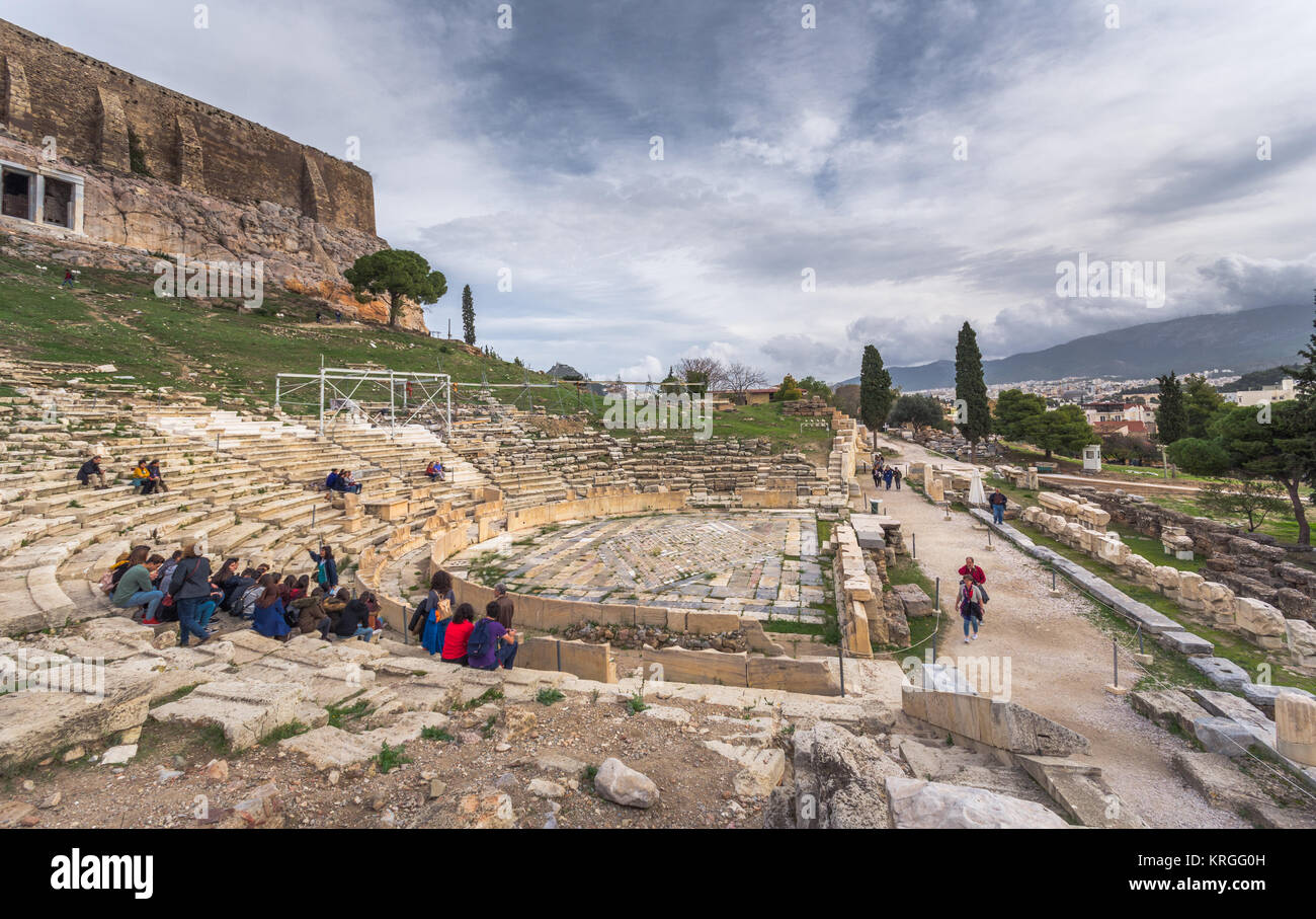 Das antike Theater von dionysos unter den Ruinen der Akropolis, Athen ...