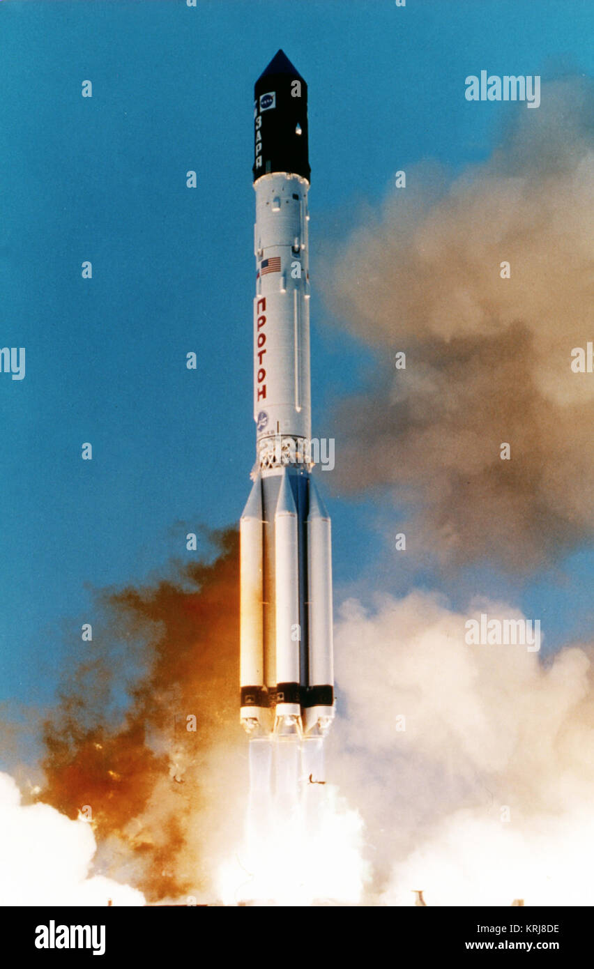 Proton rocket -Fotos und -Bildmaterial in hoher Auflösung – Alamy