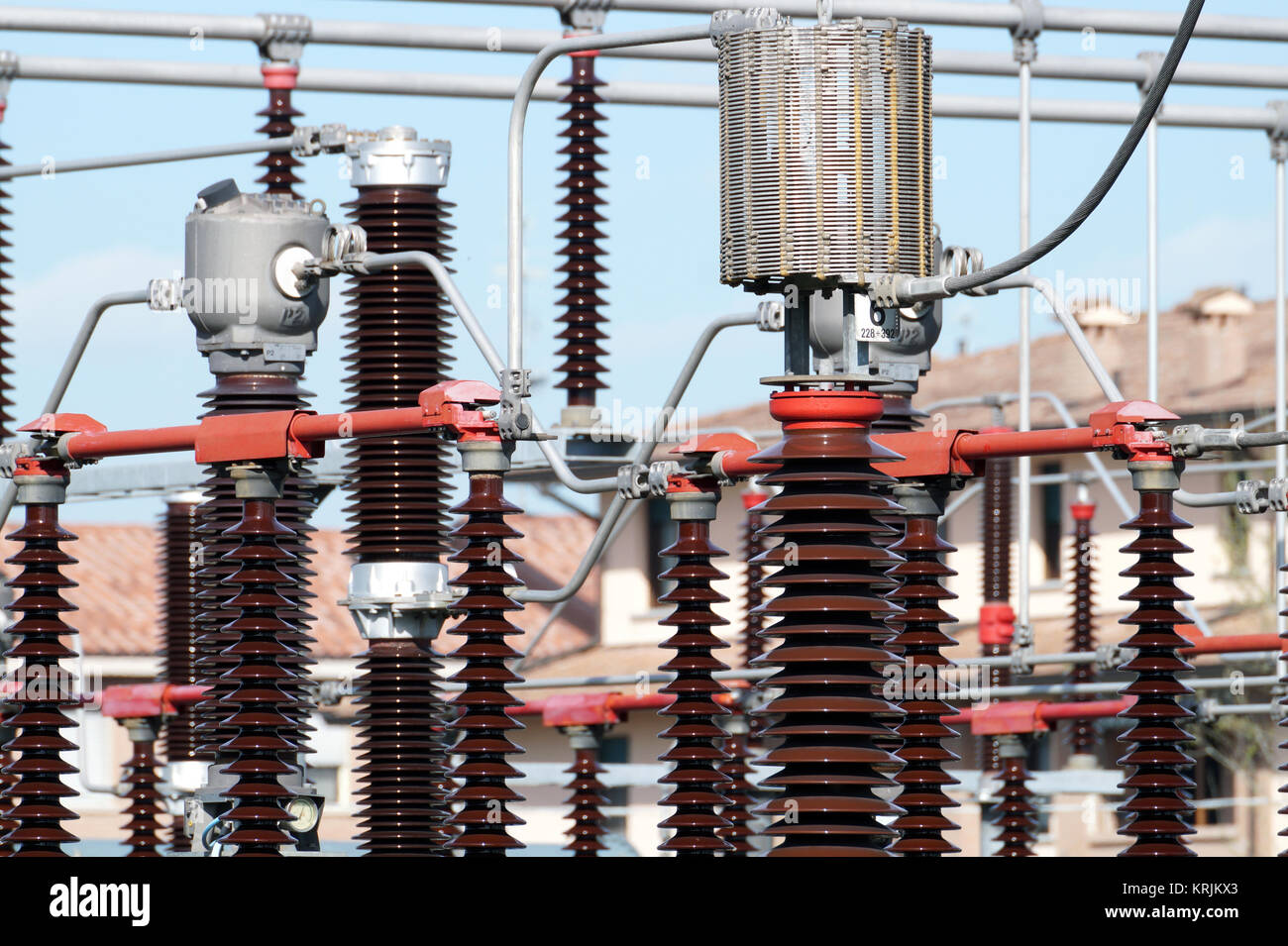 Ceramic Electrical Insulator Stockfotos & Ceramic Electrical Insulator ...