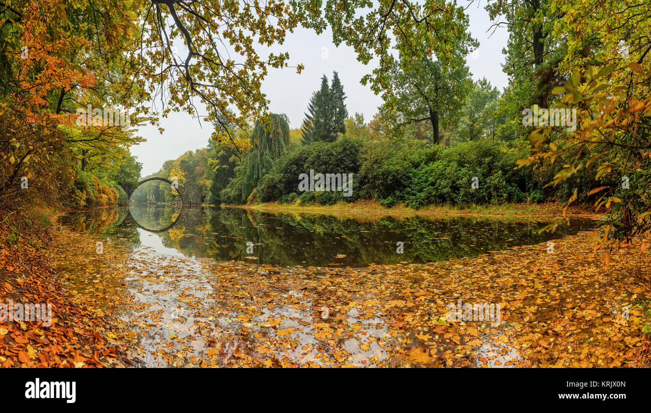 Rakotzbra cke -Fotos und -Bildmaterial in hoher Auflösung – Alamy