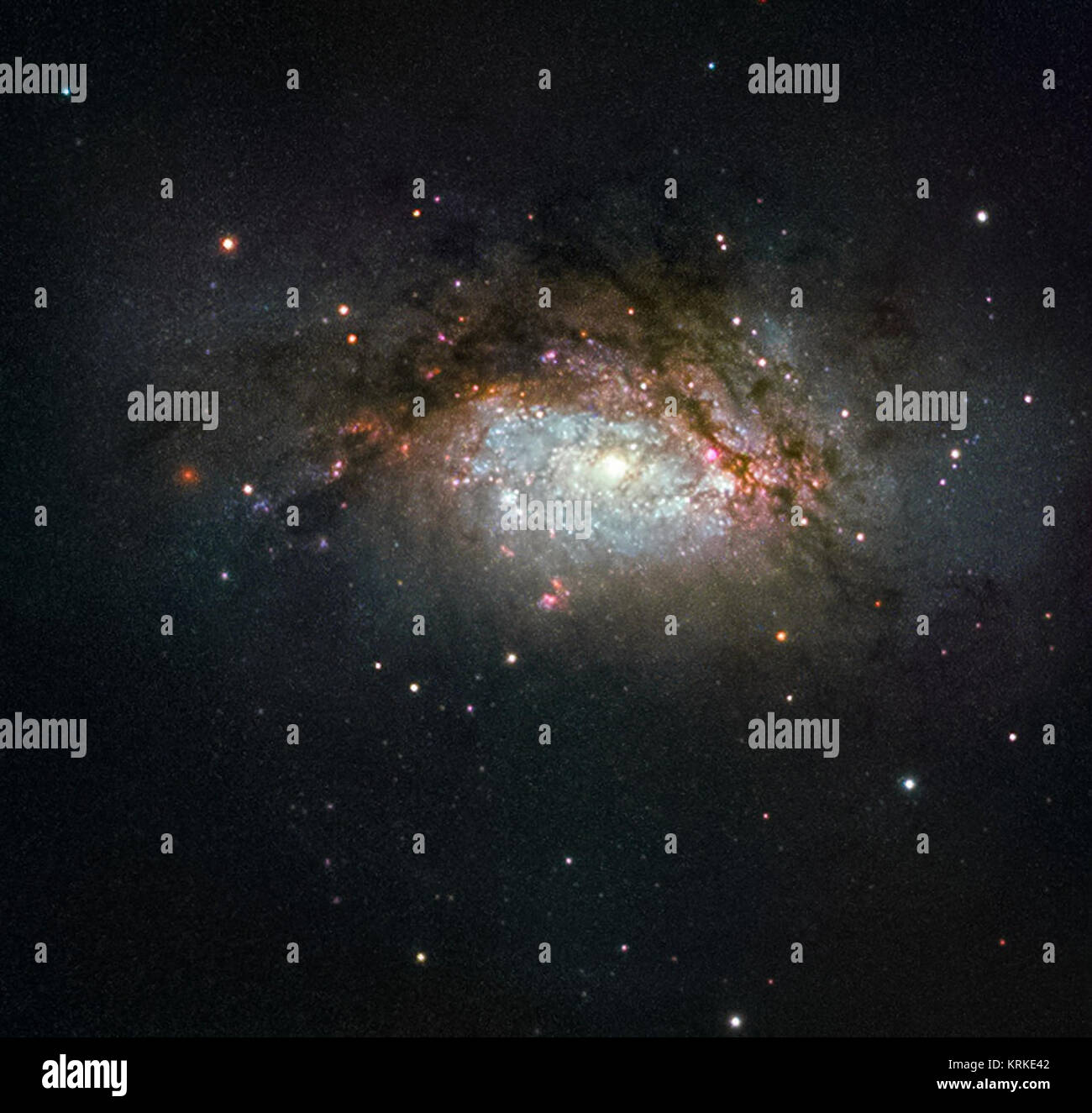 Riesige elliptische galaxien -Fotos und -Bildmaterial in hoher Auflösung – Alamy