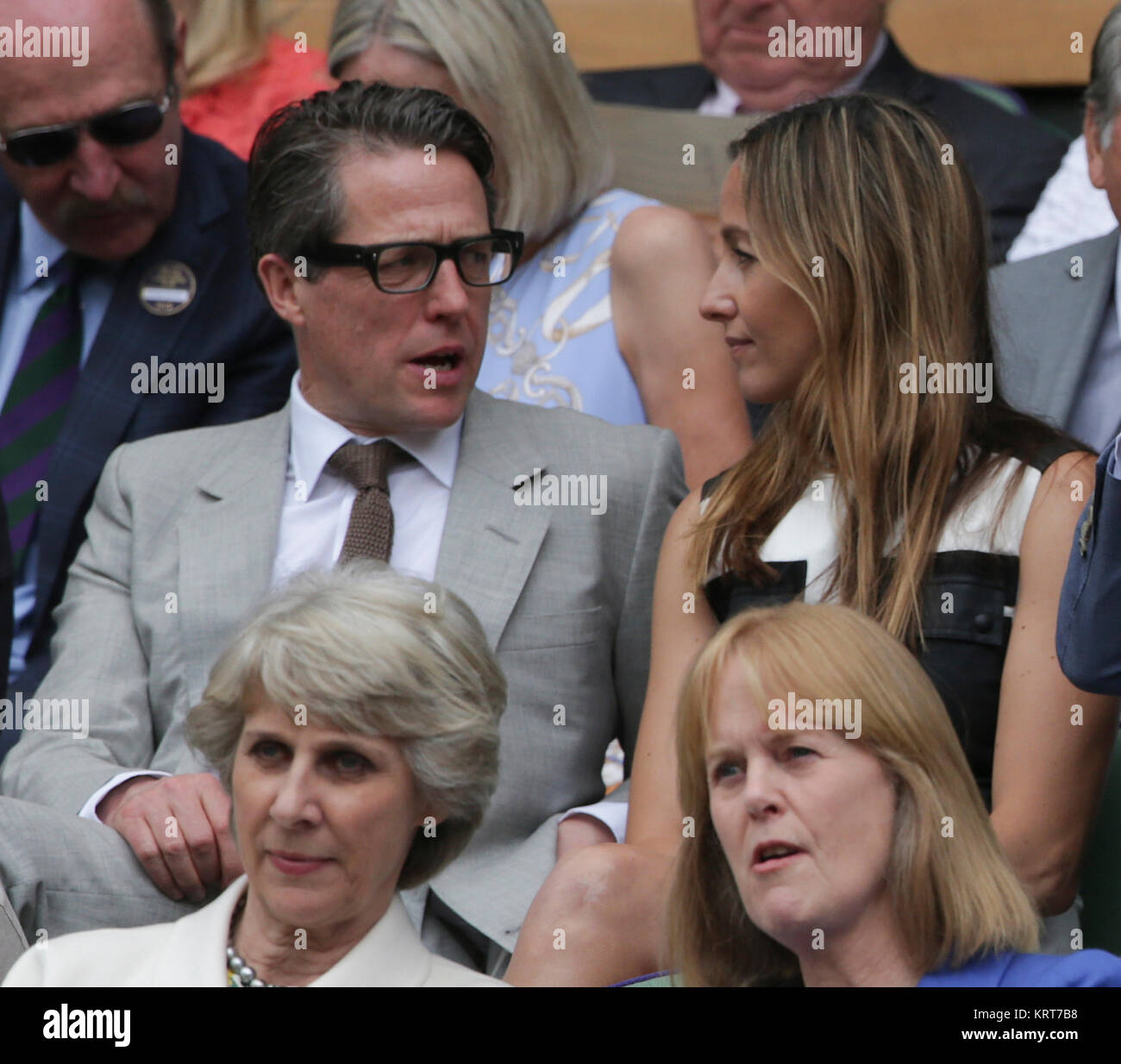 LONDON, ENGLAND - Juli 12: Hugh Grant, Anna Eberstein an Tag 13 der ...