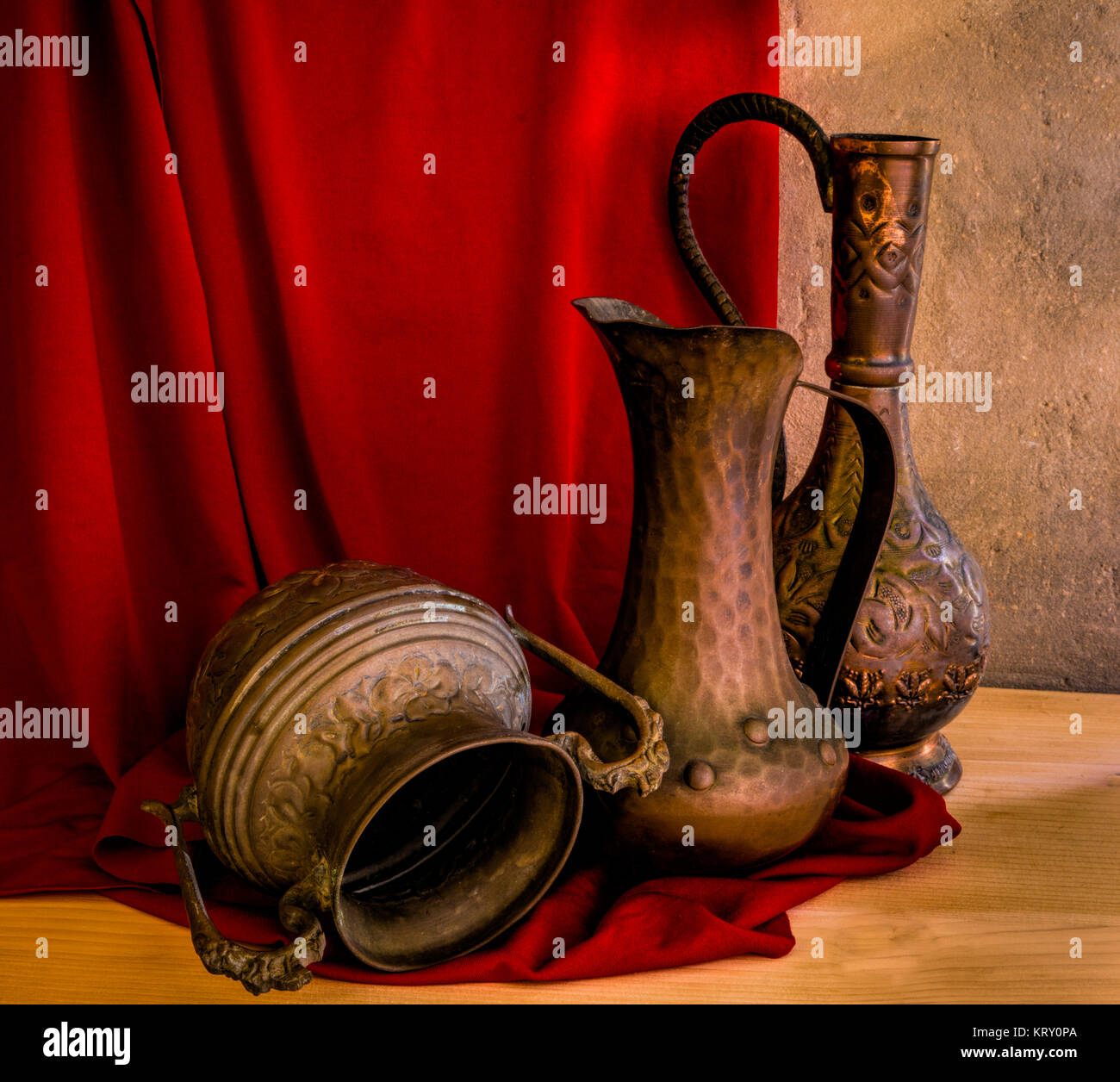 Kupfer bronze legierung -Fotos und -Bildmaterial in hoher Auflösung – Alamy