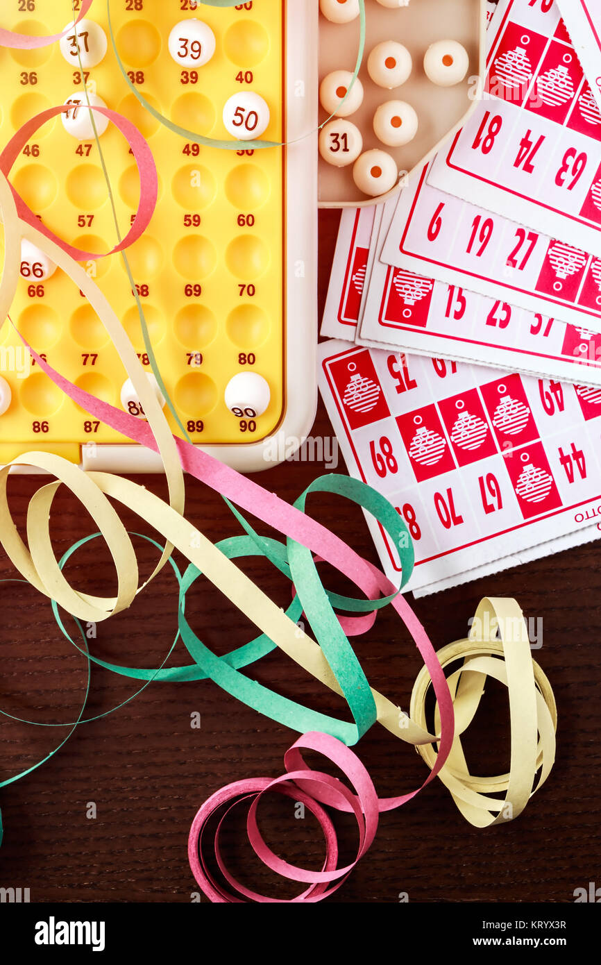 Bingo ball spinner -Fotos und -Bildmaterial in hoher Auflösung – Alamy