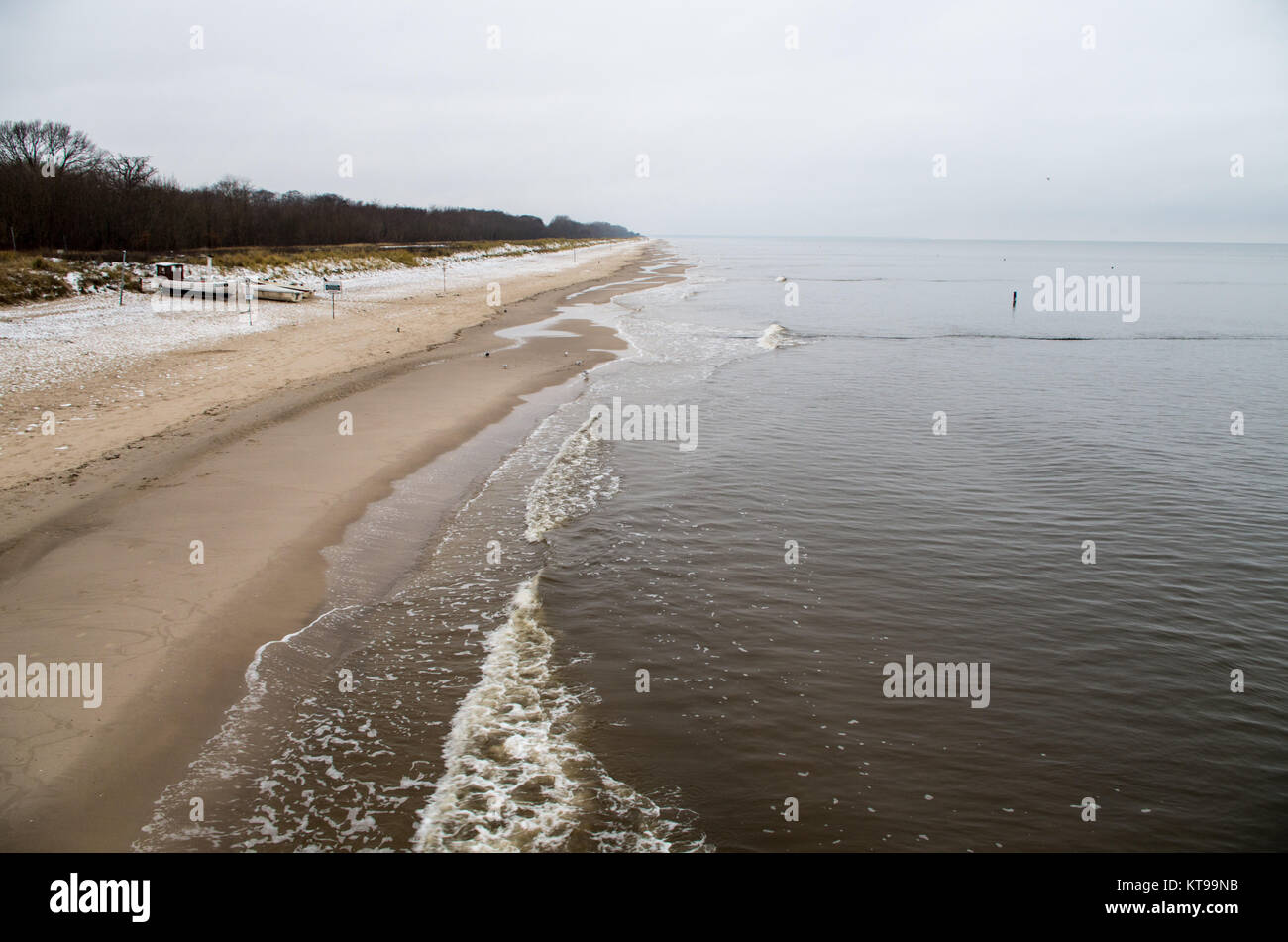 Strand von Koserow auf Usedom im Norden Deutschlands mit kopieren ...