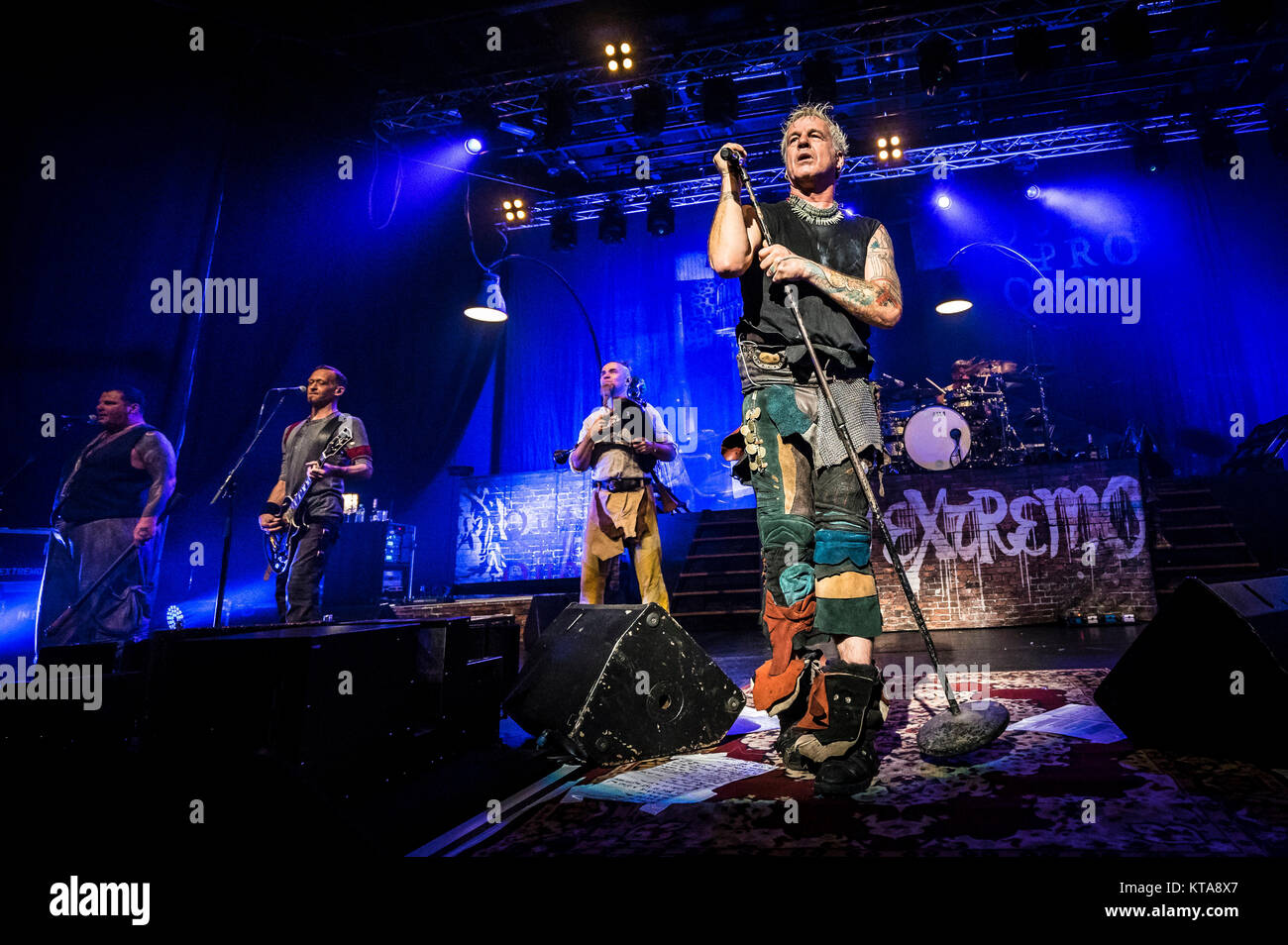 Michael rhein in extremo -Fotos und -Bildmaterial in hoher Auflösung ...