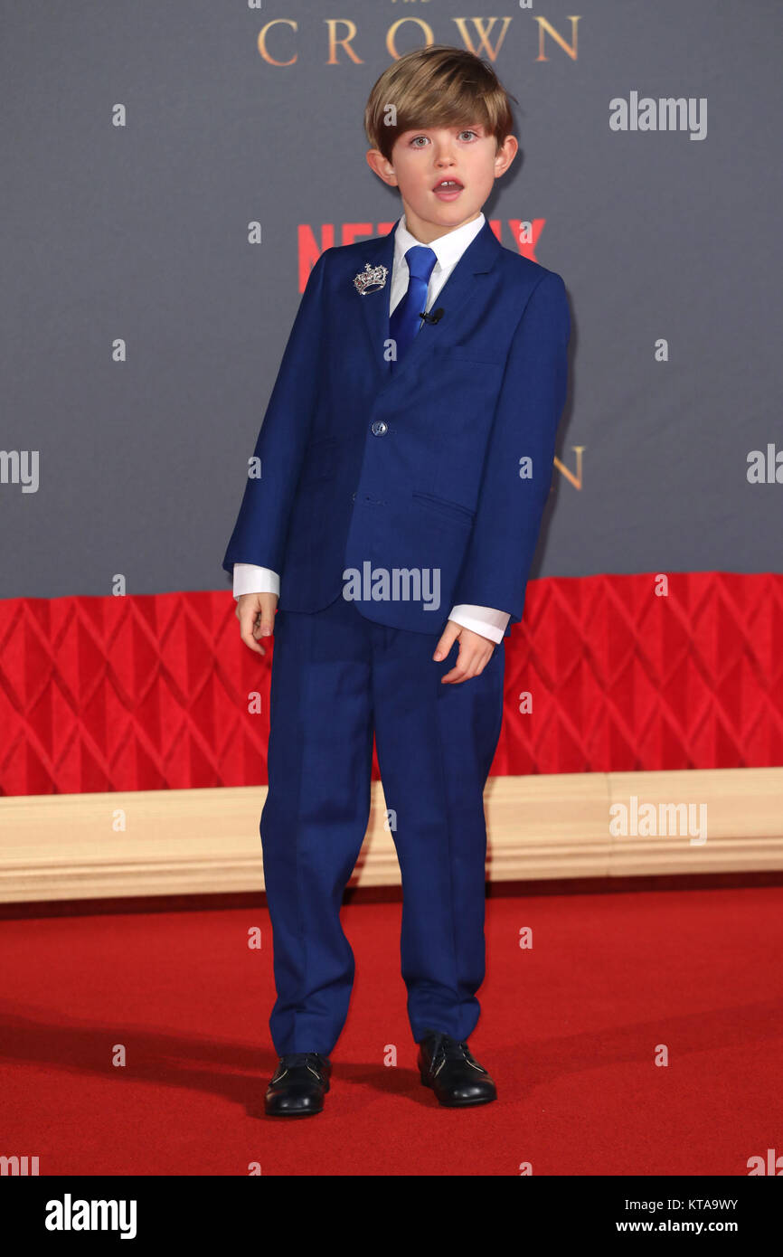 Die krone staffel 2 premiere -Fotos und -Bildmaterial in hoher ...