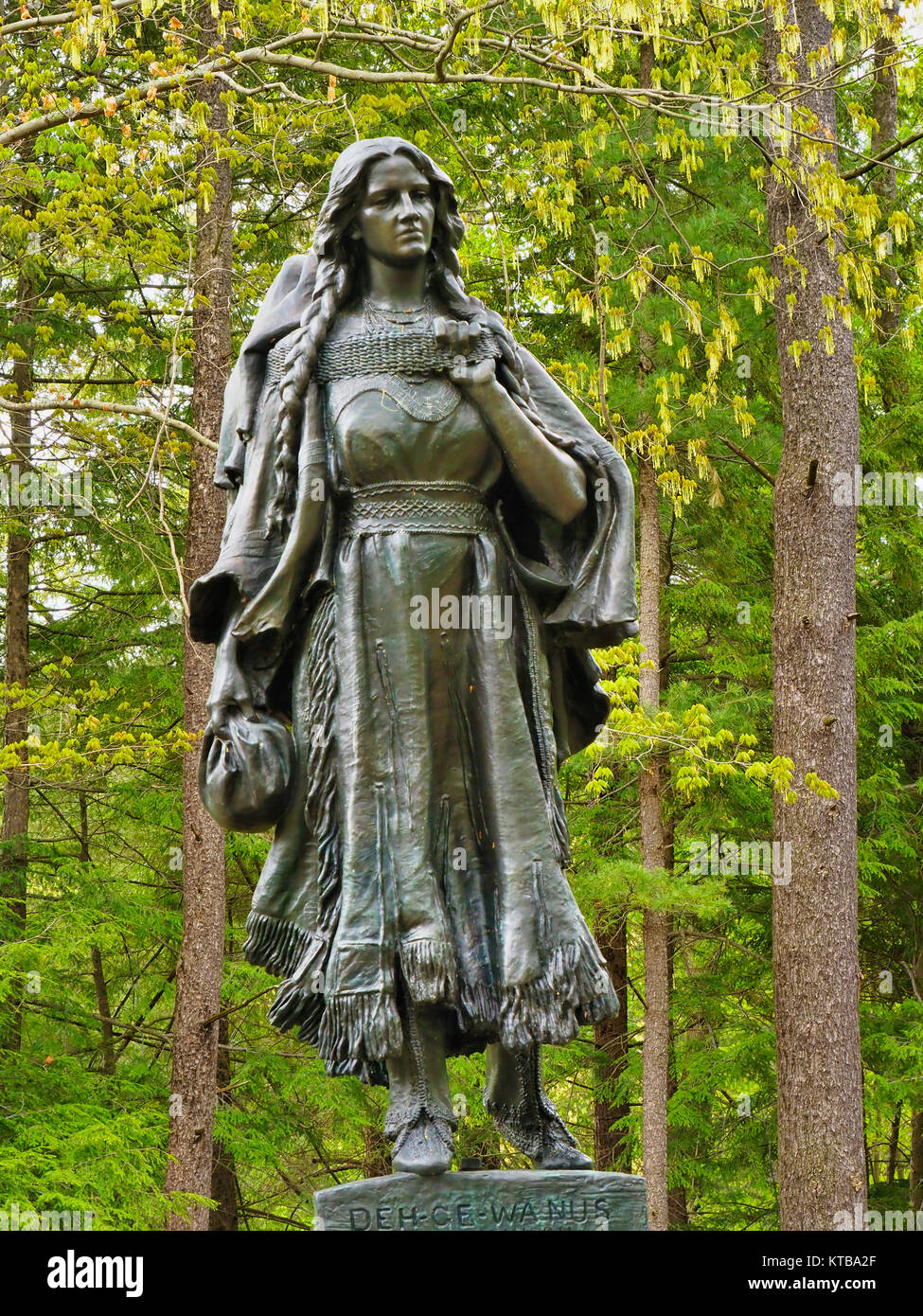 Mary Jemison Statue, Letchworth State Park, New York, USA ...
