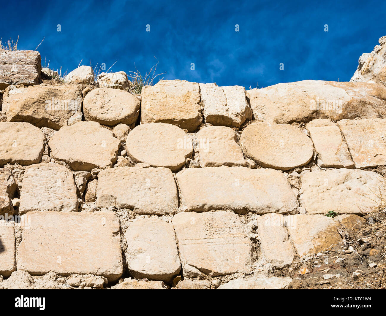 Mittelalterliche Mauerwerk der Wall von Kerak Castle Stockfotografie ...