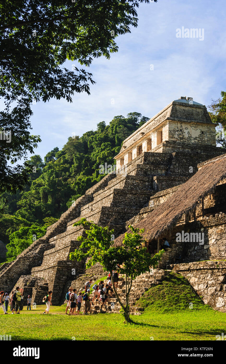 Palenque tempel der inschriften -Fotos und -Bildmaterial in hoher ...