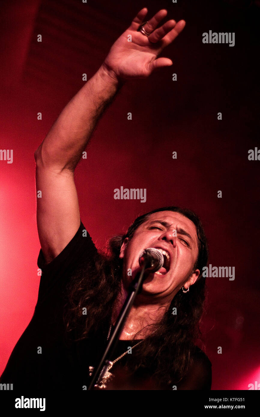 Lynch mob band -Fotos und -Bildmaterial in hoher Auflösung – Alamy