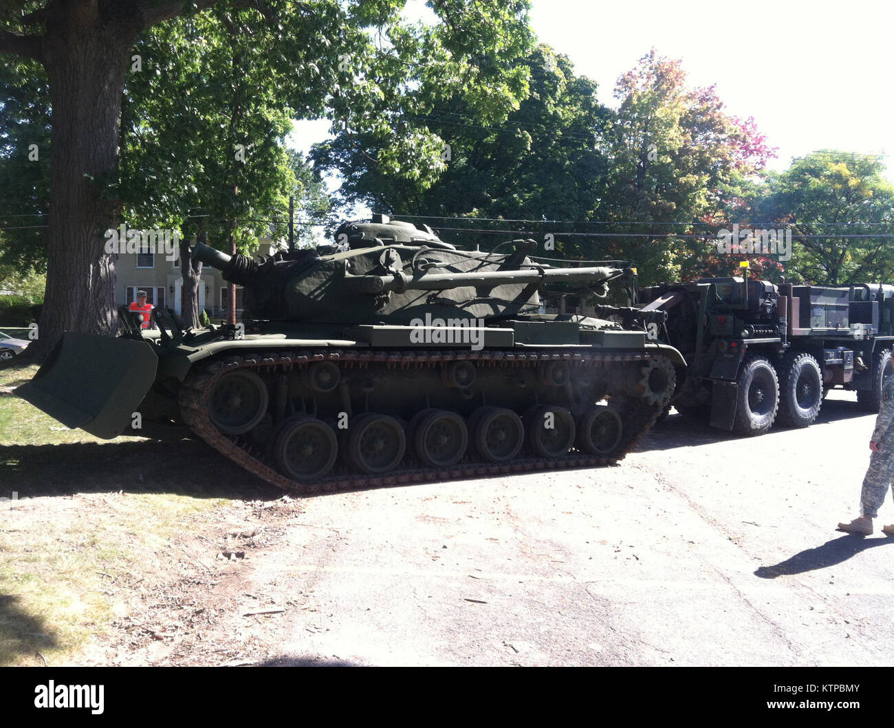 Armoured vehicle armoured engineer vehicle -Fotos und -Bildmaterial in ...