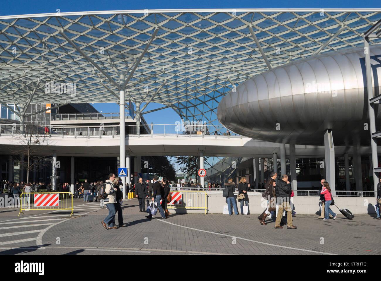 Rho fiera milano -Fotos und -Bildmaterial in hoher Auflösung – Alamy