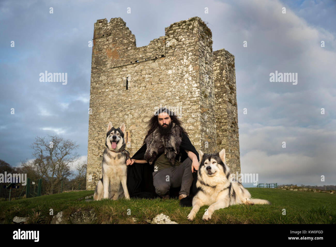 Mit thor links und odin -Fotos und -Bildmaterial in hoher Auflösung – Alamy