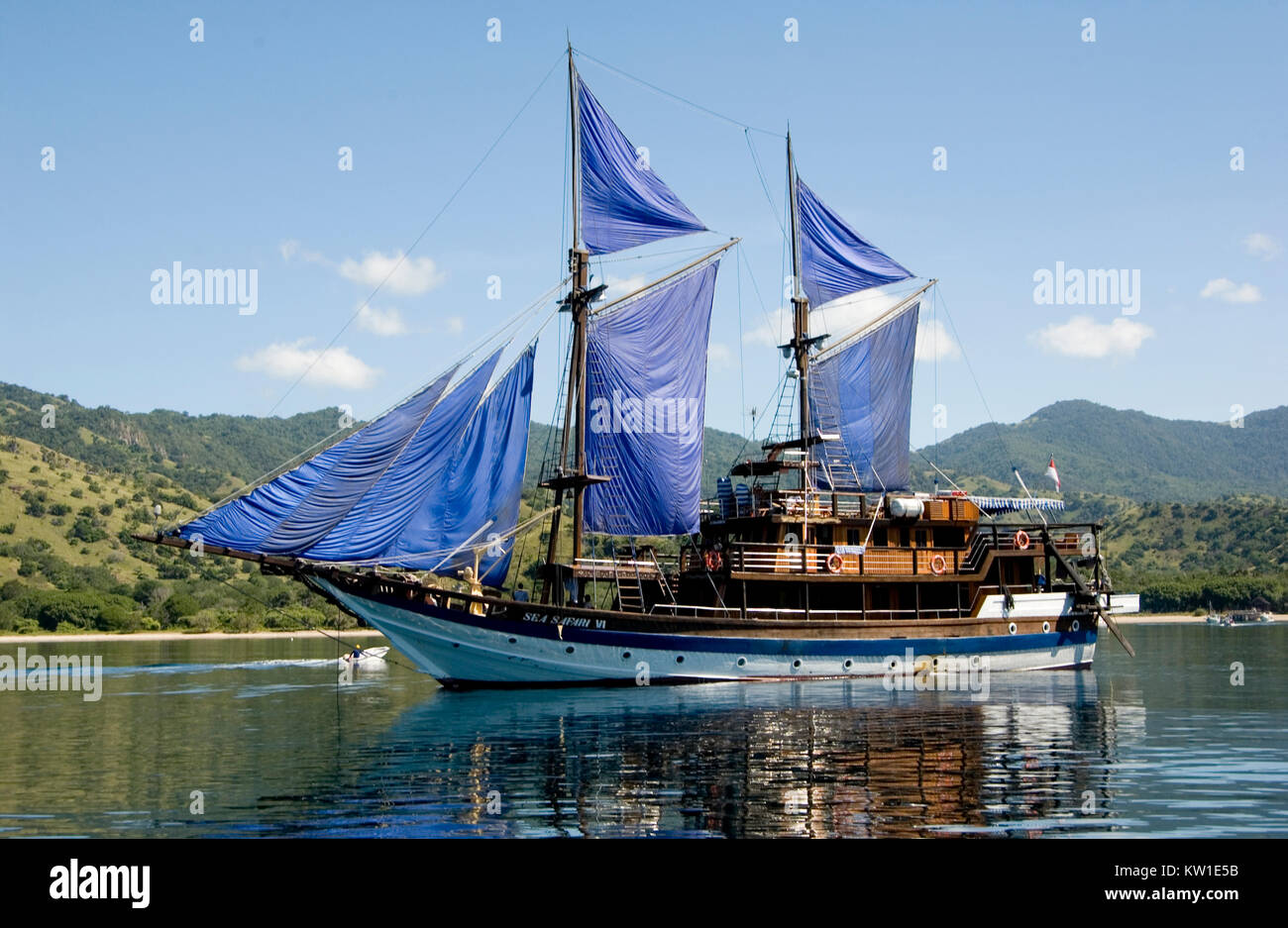 Pinas ship -Fotos und -Bildmaterial in hoher Auflösung – Alamy