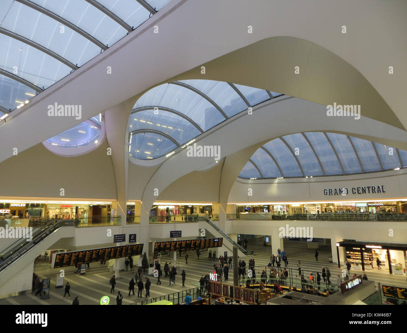 Birmingham New Street ist ein Hauptbahnhof in Birmingham ...