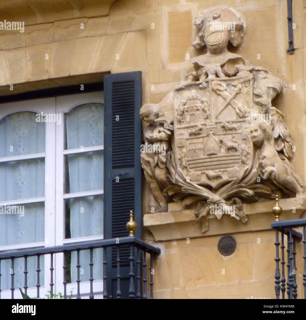 Der „Escudo“ im Casco Viejo von Bilbao bezieht sich auf ein ...
