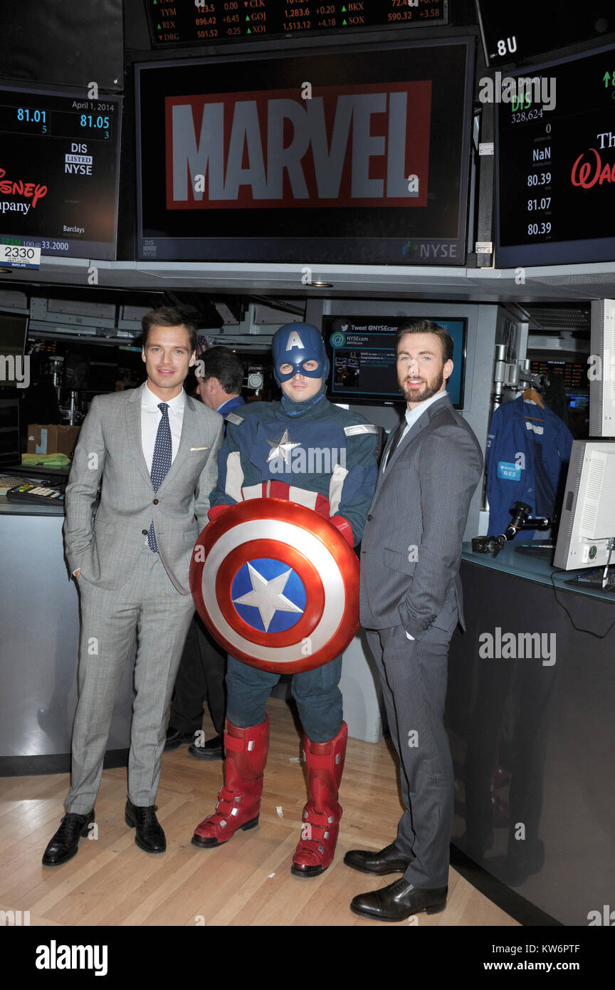 Chris evans sebastian stan stars of marvels captain america -Fotos und -Bildmaterial in hoher ...