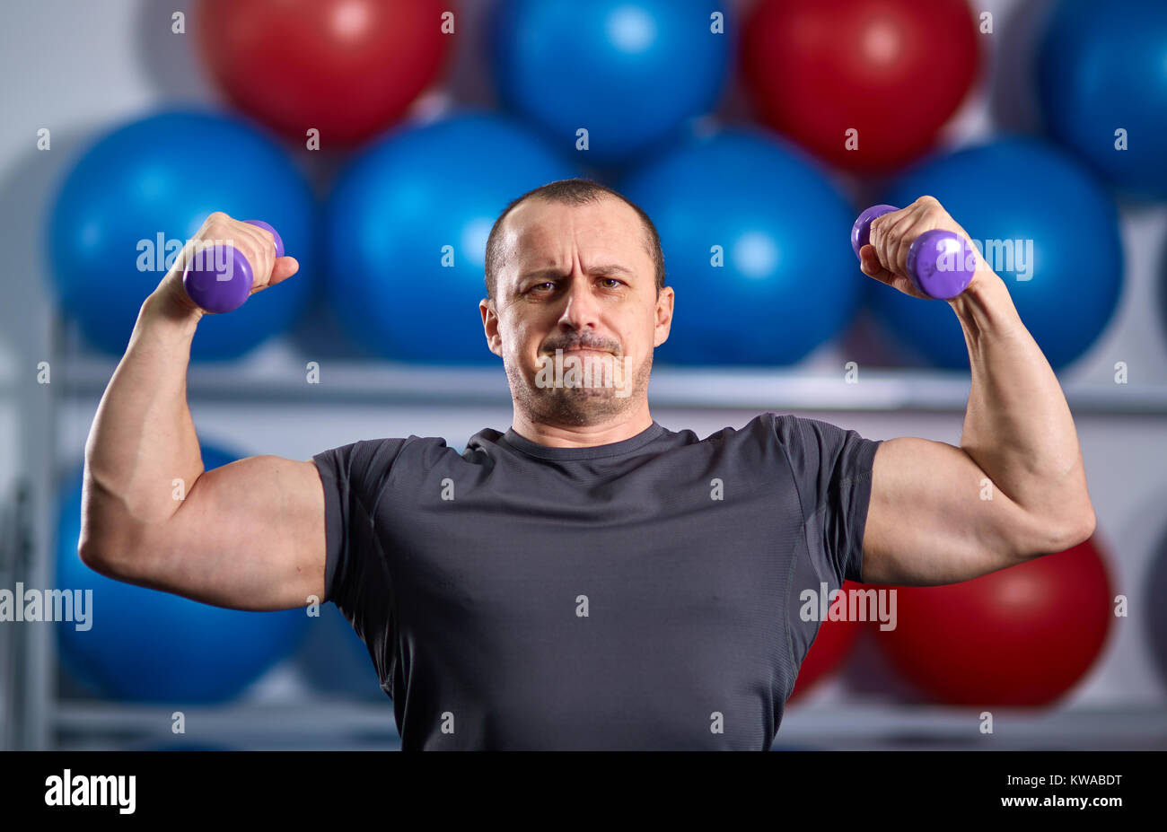 Lustige bodybuilder -Fotos und -Bildmaterial in hoher Auflösung – Alamy