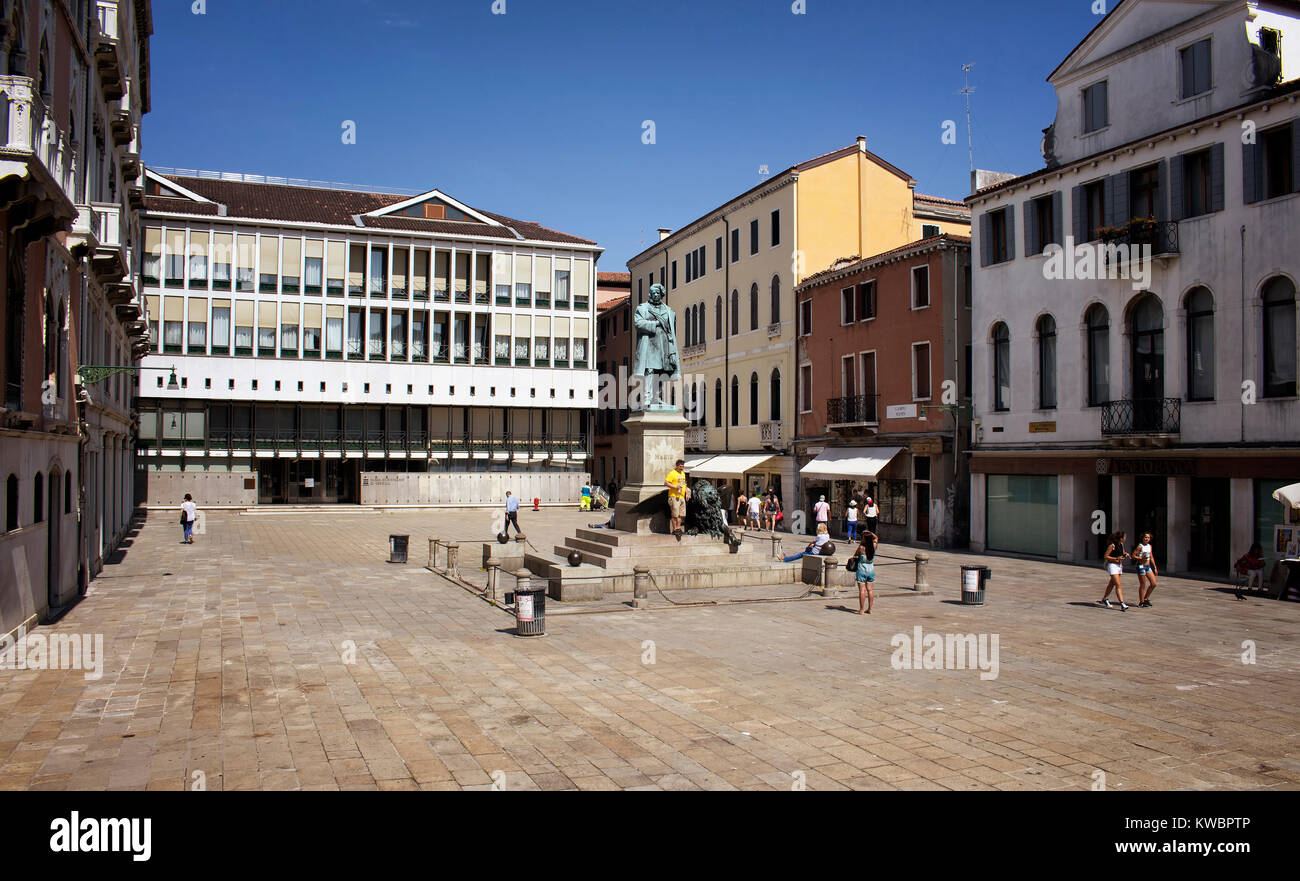 Campo manin in venice italy -Fotos und -Bildmaterial in hoher Auflösung ...
