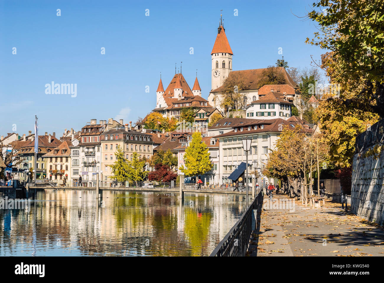 Altstadt thun schloss thun -Fotos und -Bildmaterial in hoher Auflösung ...