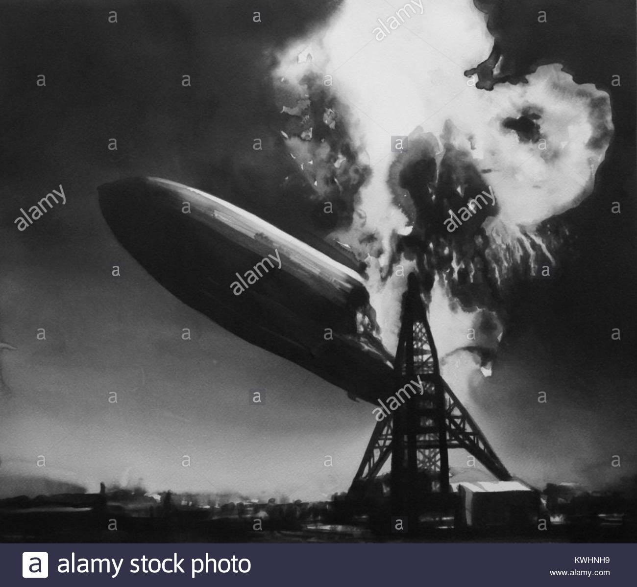 The German Zeppelin Lz 129 Hindenburg Stockfotos & The German Zeppelin ...