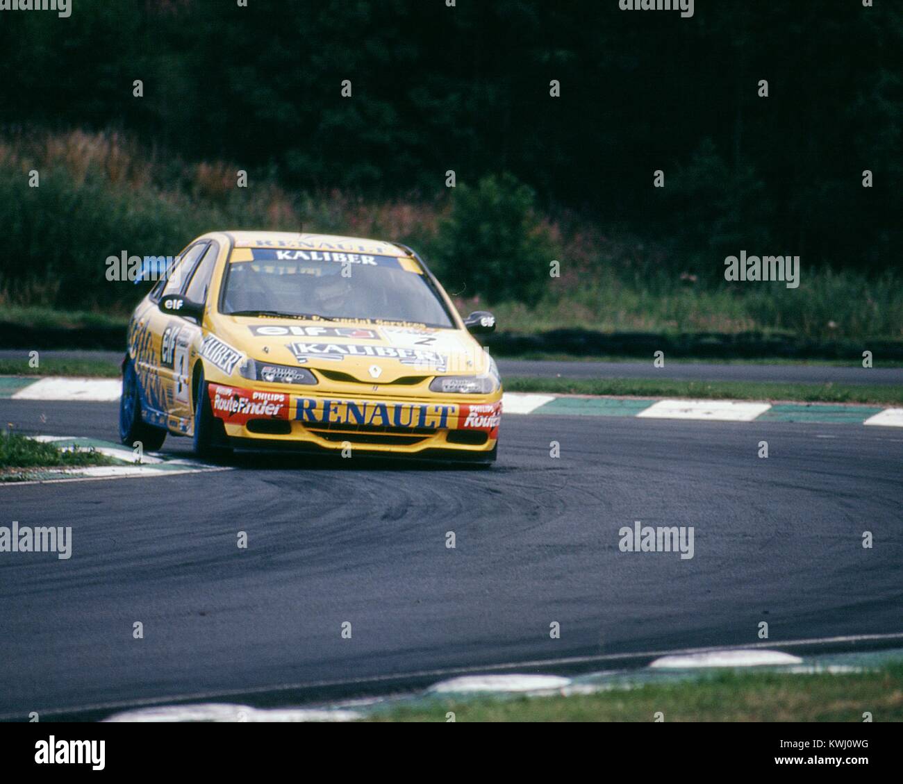 Renault laguna touring car -Fotos und -Bildmaterial in hoher Auflösung ...