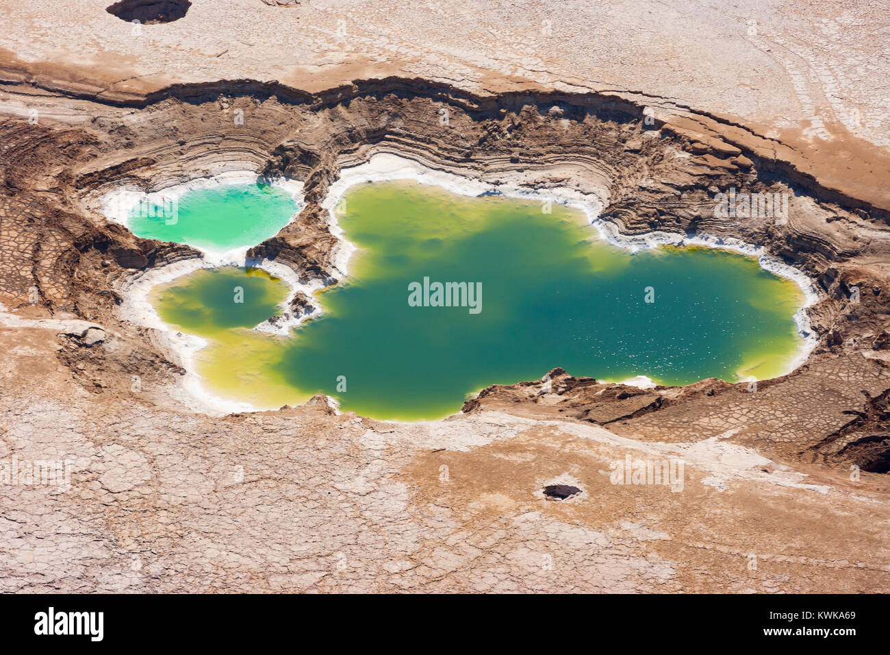 Totes Meer Salz Pools und ein boqeq Luftaufnahme Stockfotografie - Alamy