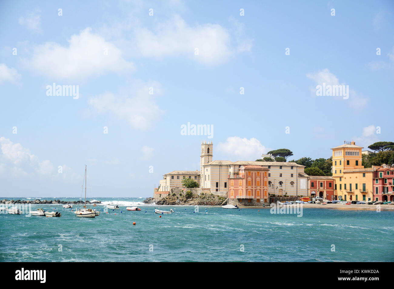 Rapallo beach -Fotos und -Bildmaterial in hoher Auflösung – Alamy