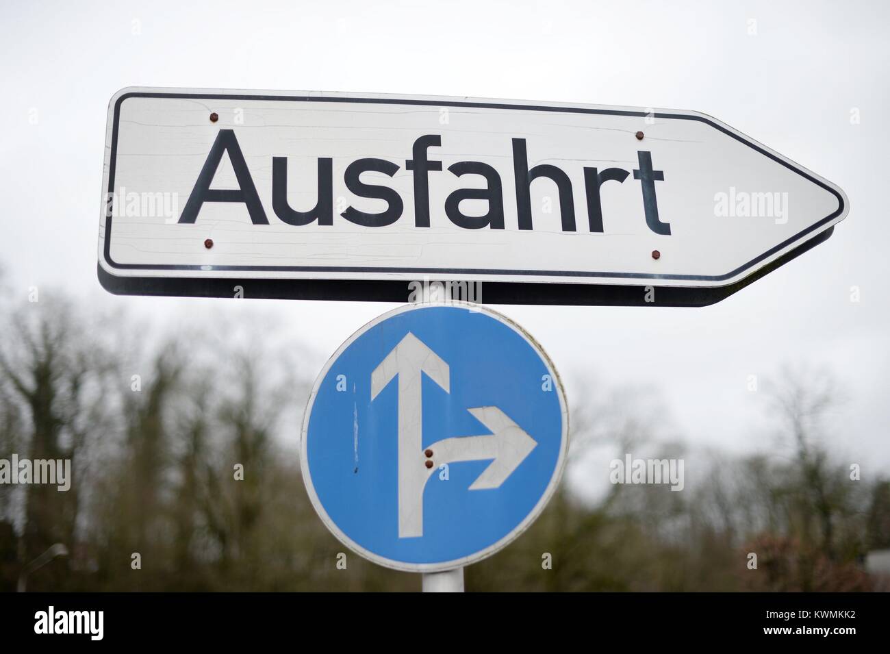 Ausfahrt Schild Ausfahrt Schild Deutschland Stockfotos und -bilder ...