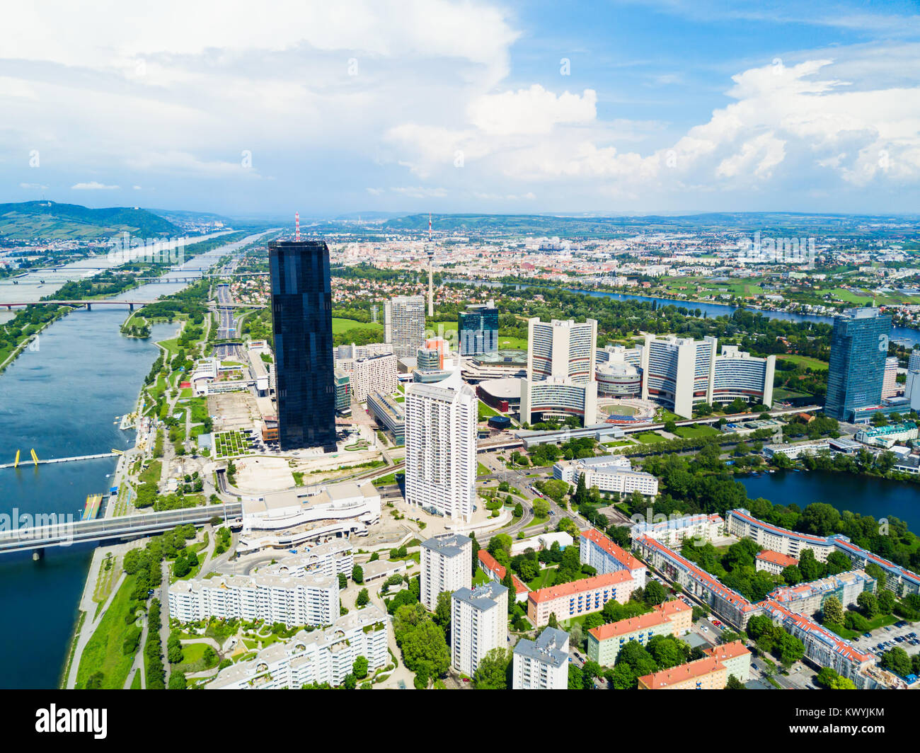 Donauturm Wien Stockfotos & Donauturm Wien Bilder - Alamy