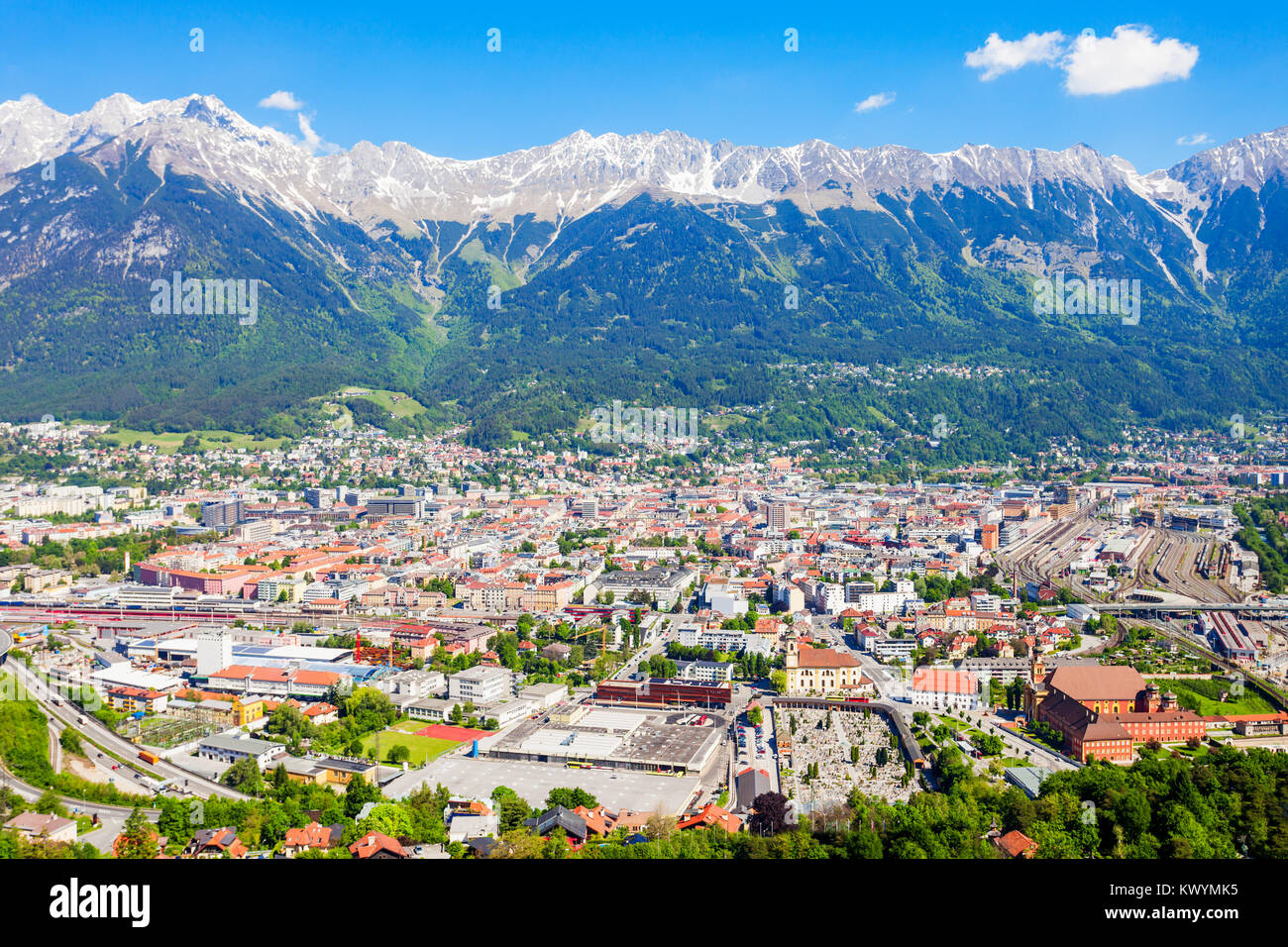 Innsbruck aerial -Fotos und -Bildmaterial in hoher Auflösung – Alamy