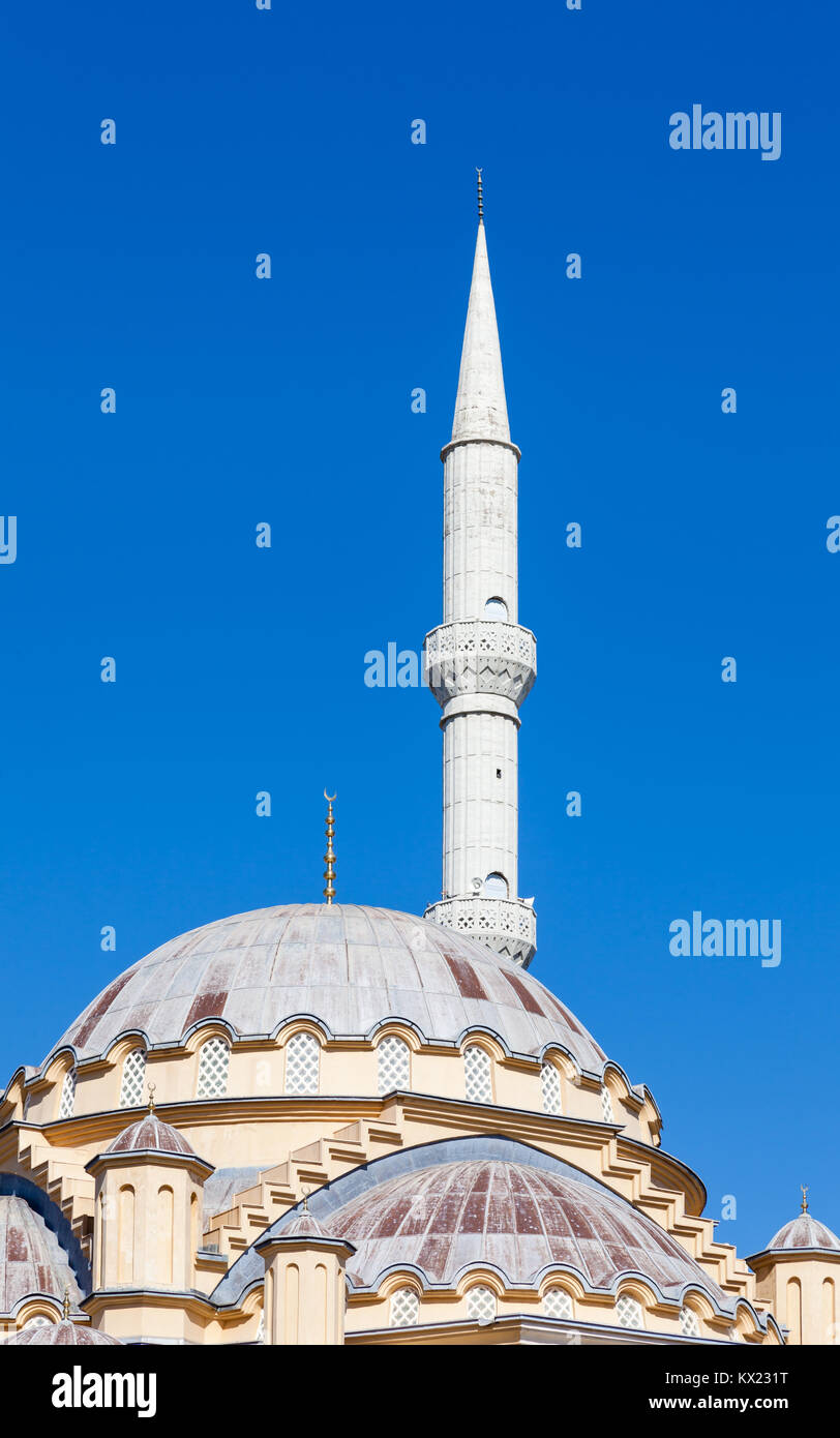 Blaue moschee manavgat -Fotos und -Bildmaterial in hoher Auflösung – Alamy