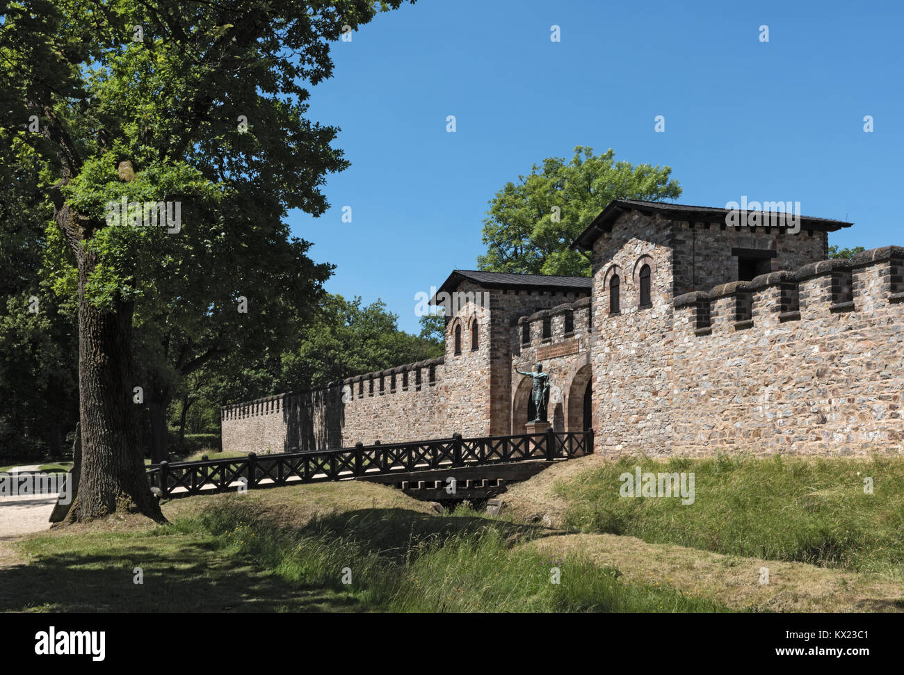 Haupteingang der Römische Kastell Saalburg, Deutschland Stockfotografie ...