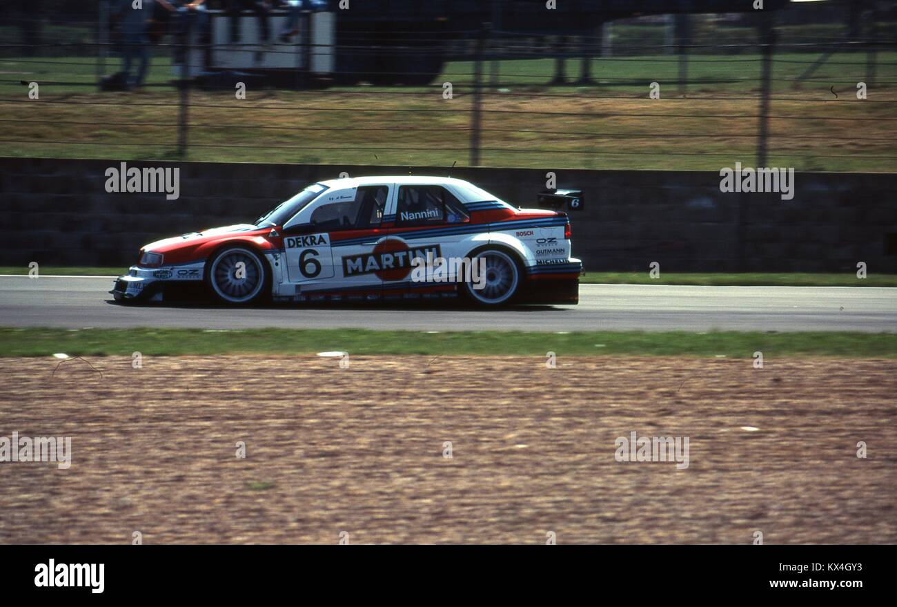 Alfa romeo 155 martini -Fotos und -Bildmaterial in hoher Auflösung – Alamy