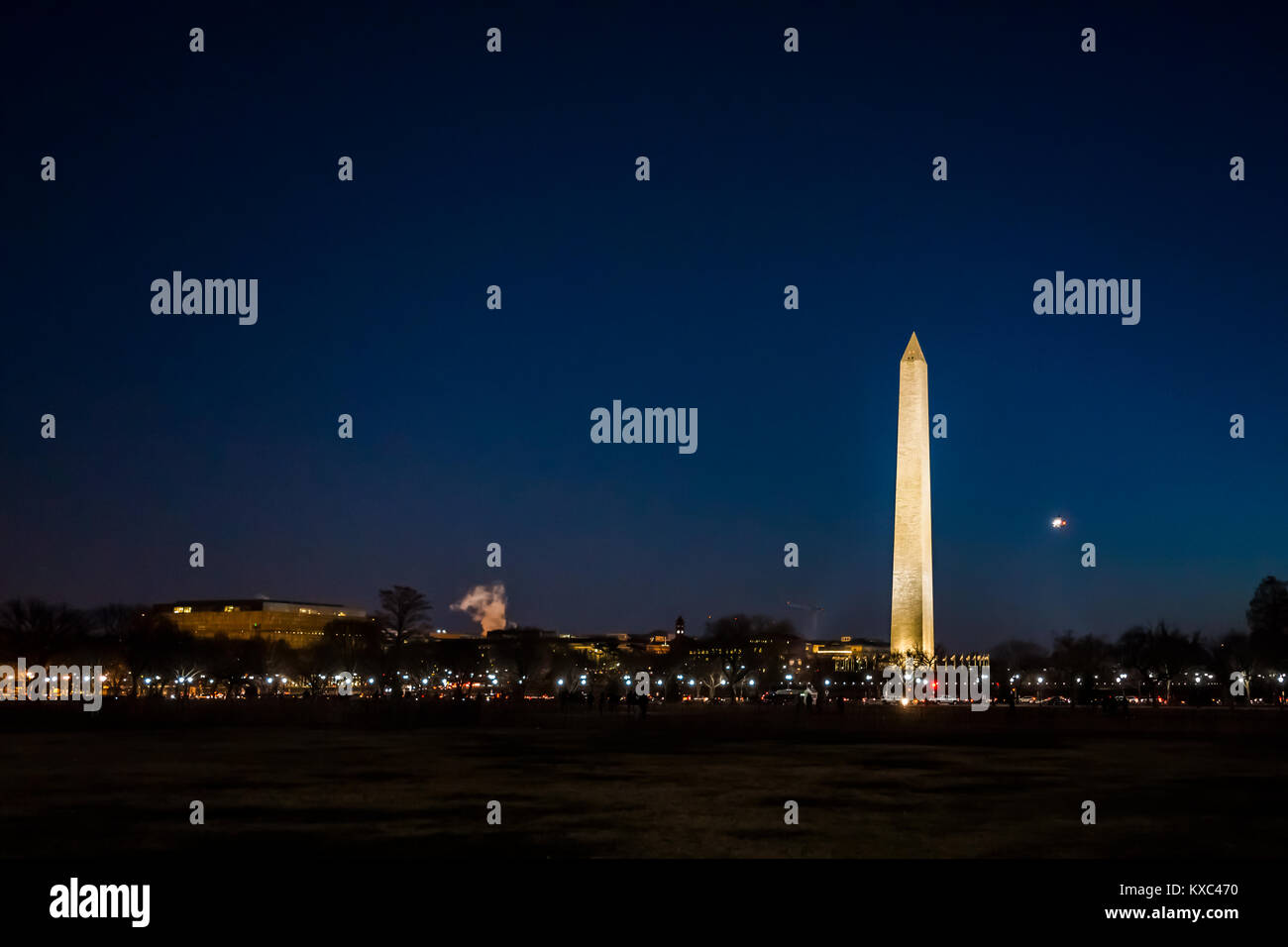 Zerhacker mit lichtern -Fotos und -Bildmaterial in hoher Auflösung – Alamy