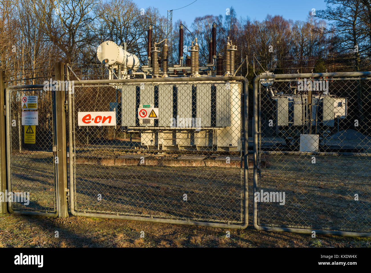 Elektrische transformatorstation -Fotos und -Bildmaterial in hoher ...