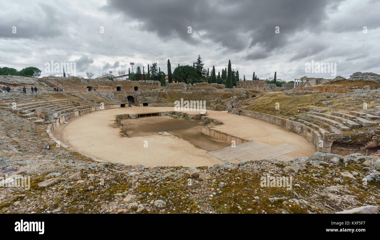 Merida amphitheater arena -Fotos und -Bildmaterial in hoher Auflösung ...