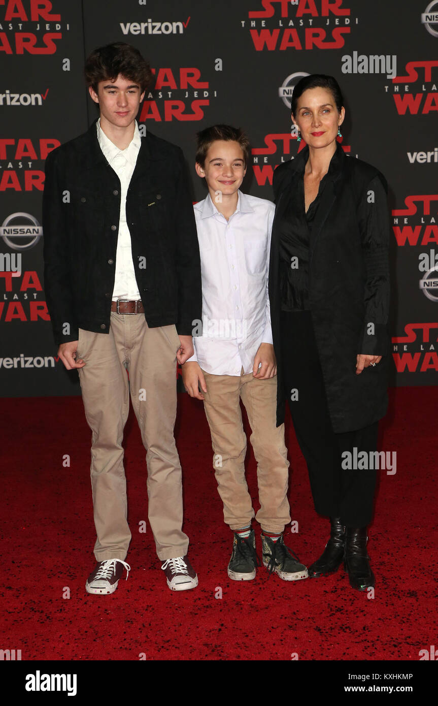 Carrie anne moss and frances beatrice roy -Fotos und -Bildmaterial in ...