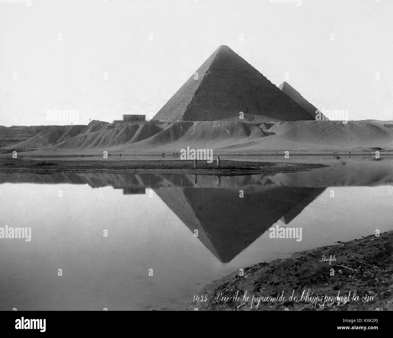 La pyramide -Fotos und -Bildmaterial in hoher Auflösung – Alamy