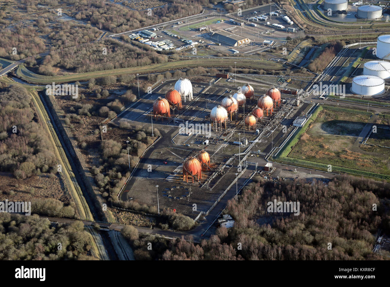 Chemische tanks -Fotos und -Bildmaterial in hoher Auflösung – Alamy