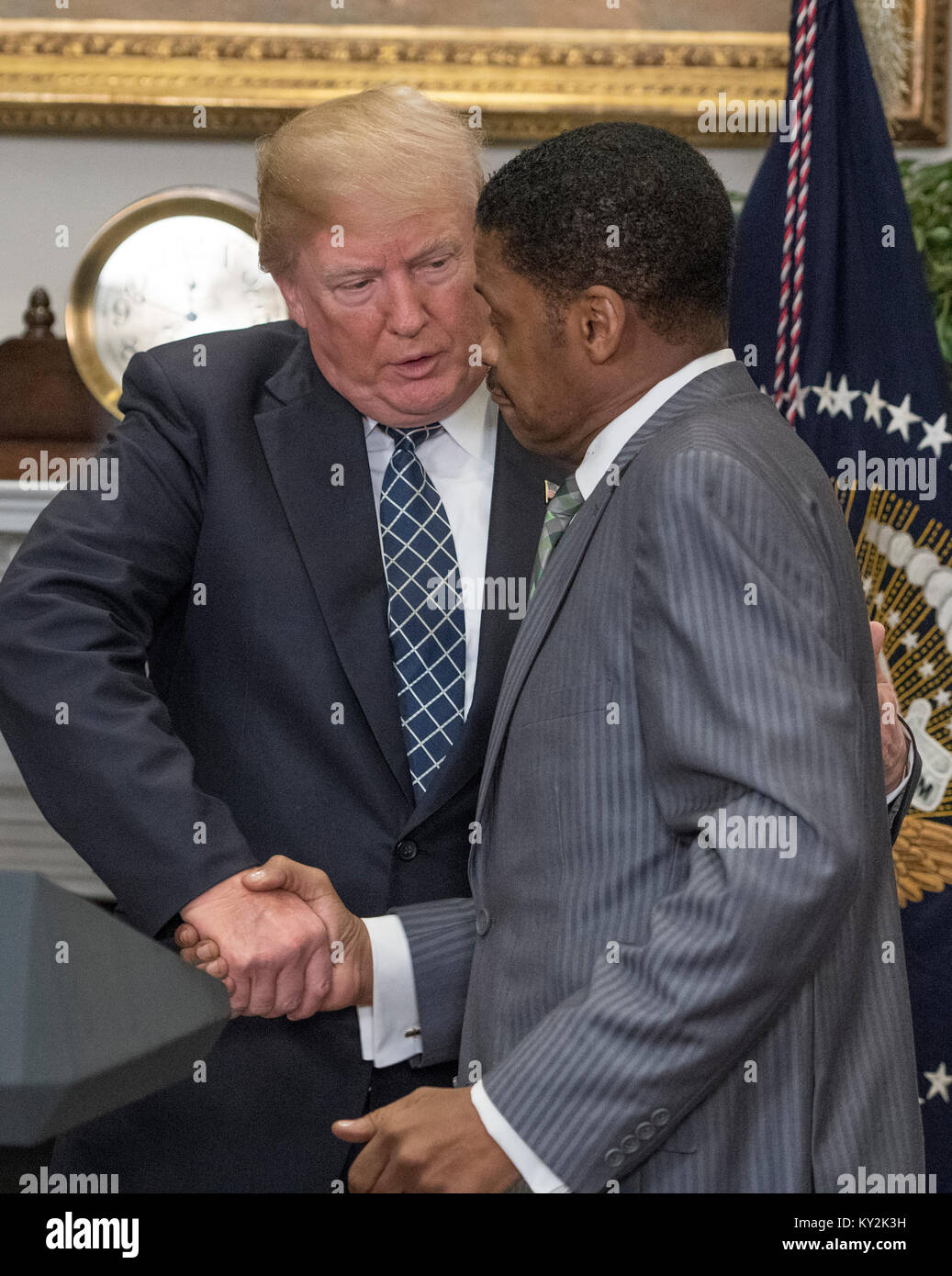 Isaac newton farris -Fotos und -Bildmaterial in hoher Auflösung – Alamy