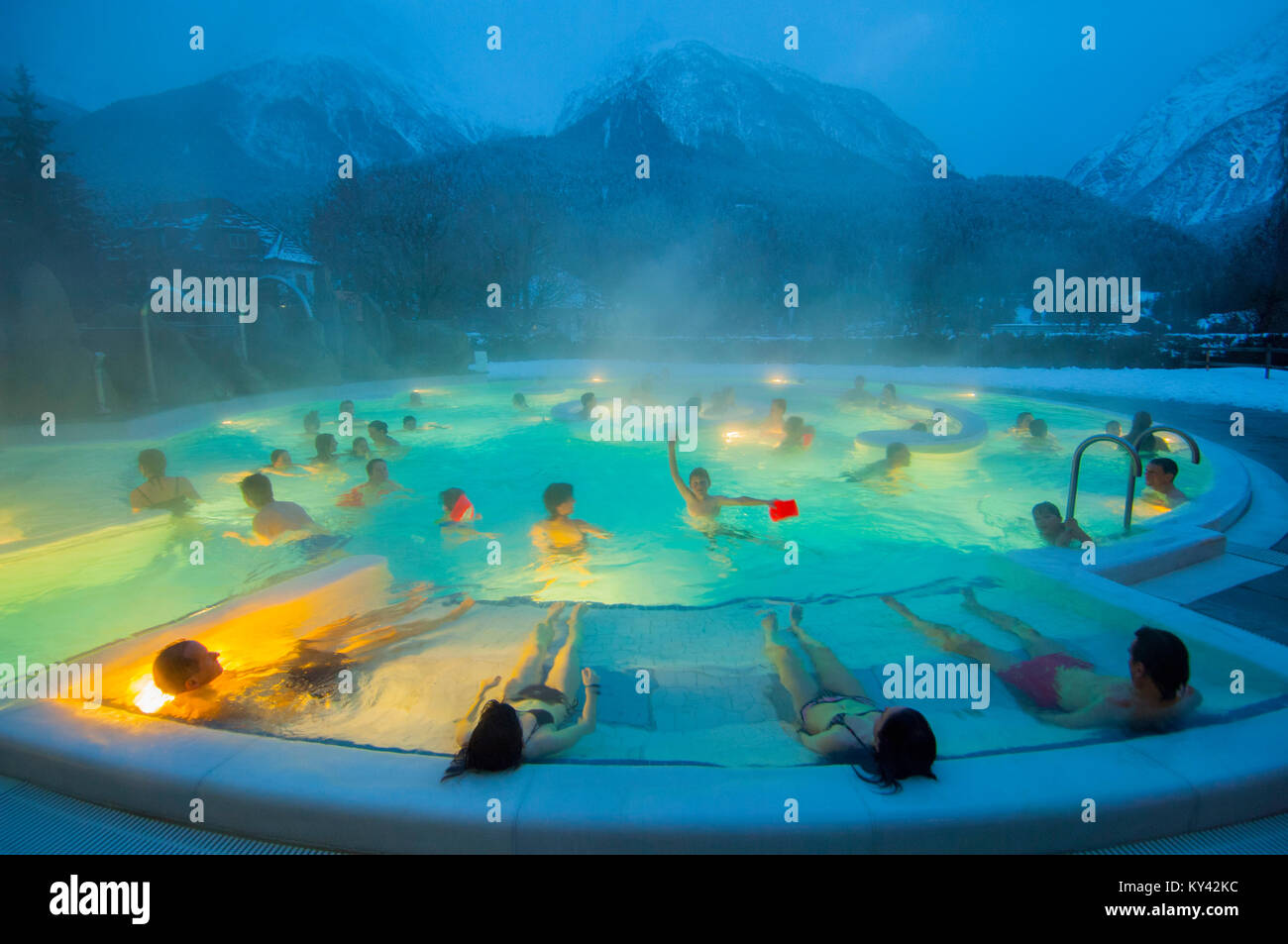 Bogn engiadina -Fotos und -Bildmaterial in hoher Auflösung – Alamy