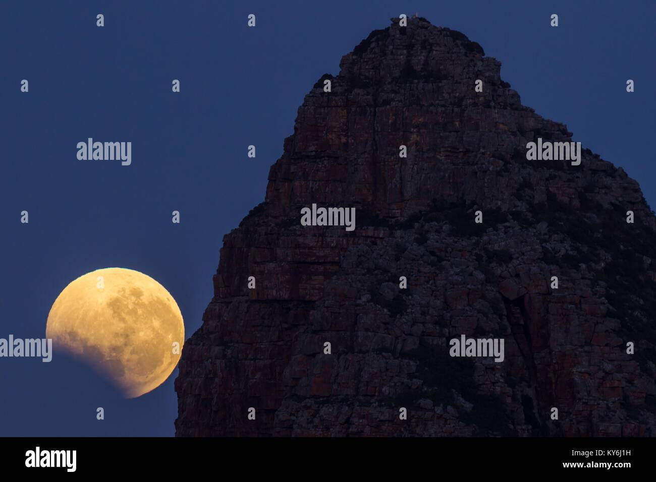 Perigaum Mond Video