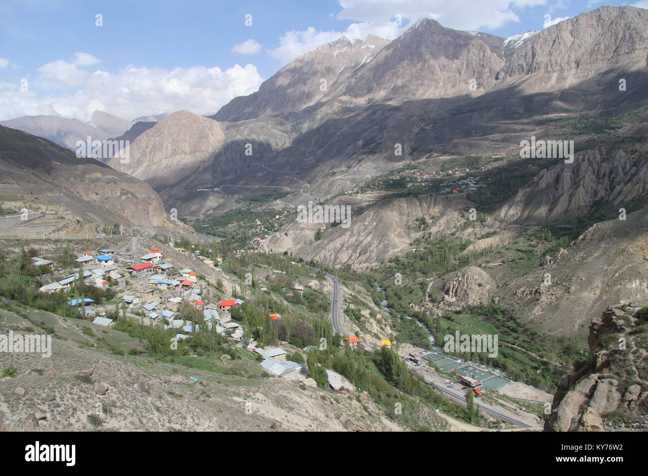 Iranisches dorf -Fotos und -Bildmaterial in hoher Auflösung – Alamy