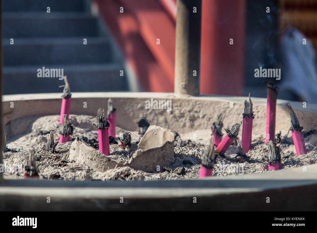 Burnt Offerings Fotos Und Bildmaterial In Hoher Auflösung Alamy