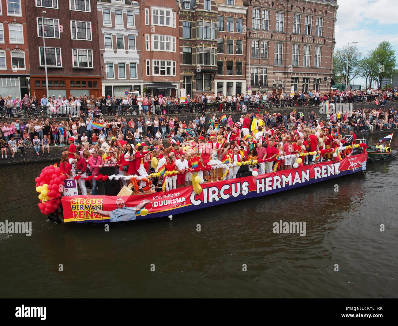 Circus herman renz -Fotos und -Bildmaterial in hoher Auflösung – Alamy