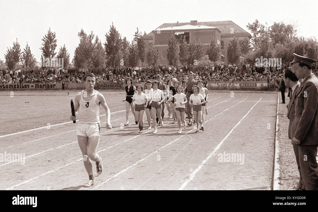 Republiška štafeta mladosti je krenila iz Šentilja, mimo Pesnice in ...